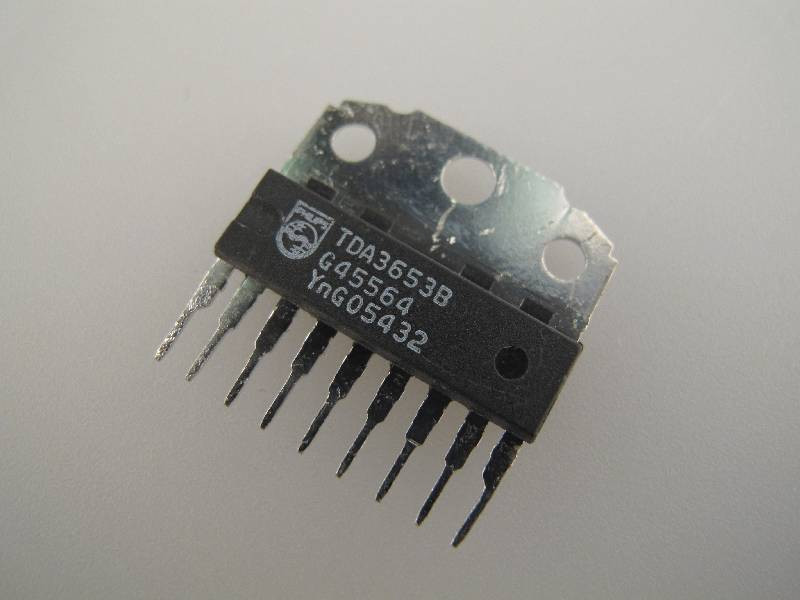 TDA3653B Philips Frame / Vertical Deflection IC 9 Pin SIL - buymystuff ...
