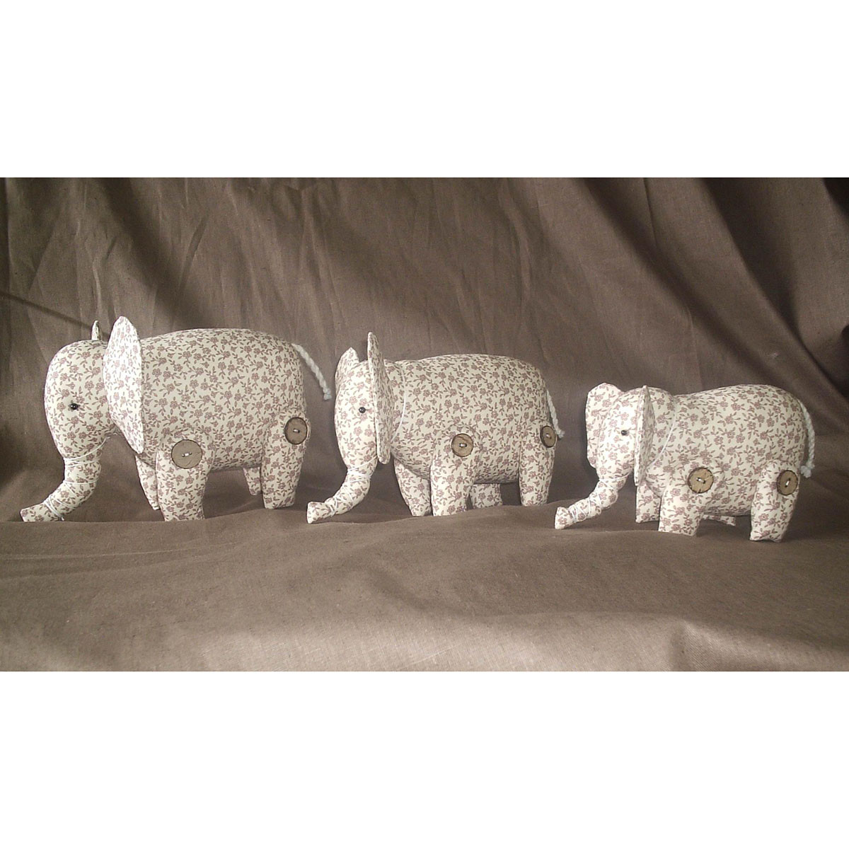 Elephant: Medium - Bograd Kids