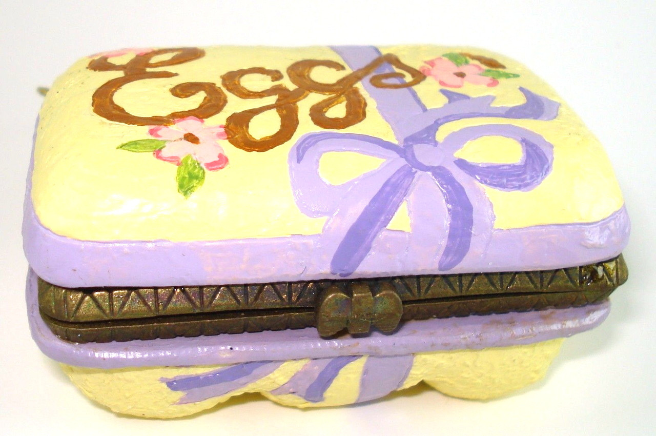 Hinged Box Easter Eggs Carton hinged box with 6 bunny eggs | Katherine ...