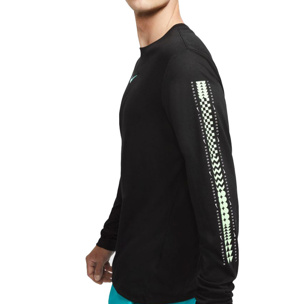 Nike Dri-Fit London Running Top - HO20 | SportsShoes.com