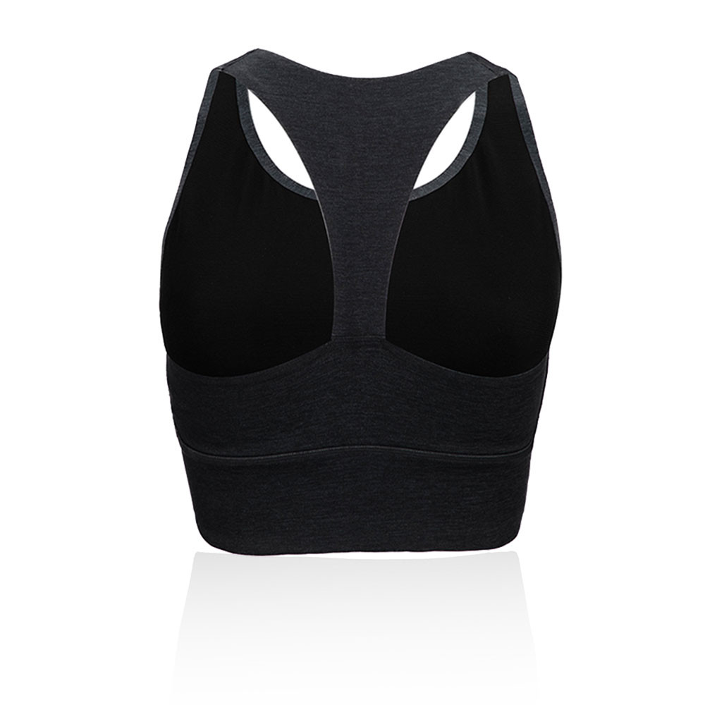 2XU Active Bonded Long Line Crop Top | SportsShoes.com