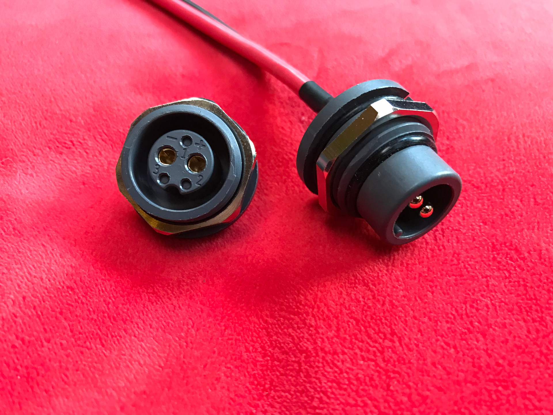 Male and female connector set for Reention Dorado battery. Heavy duty ...
