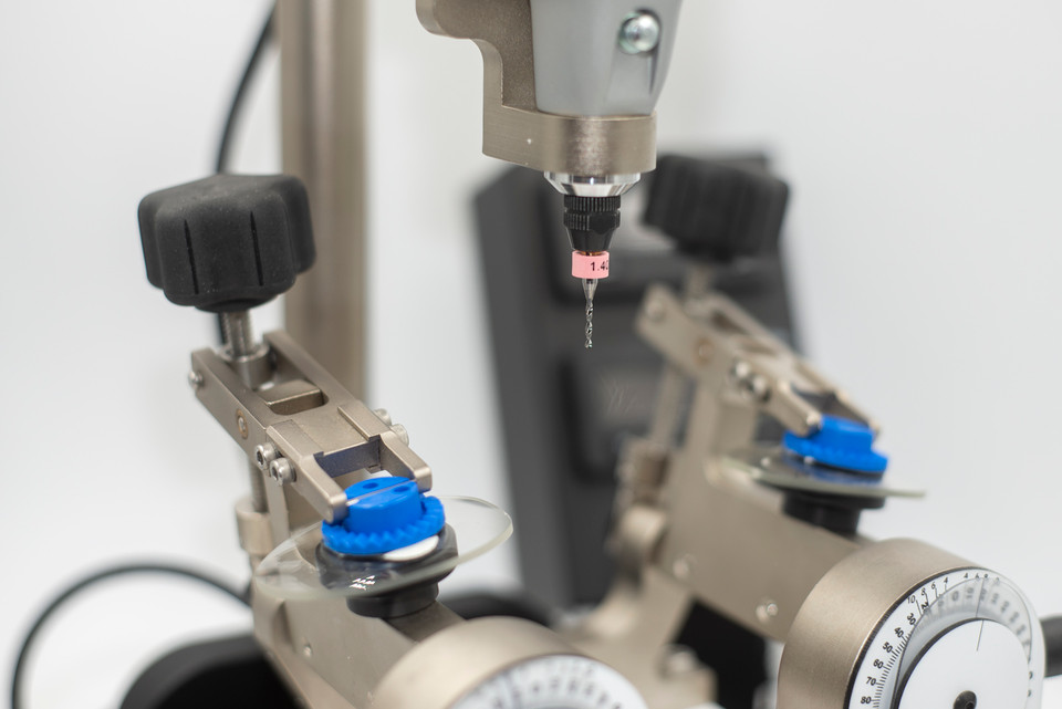 Smart Drill 3 Rimless Drilling Solution | tabcooptical