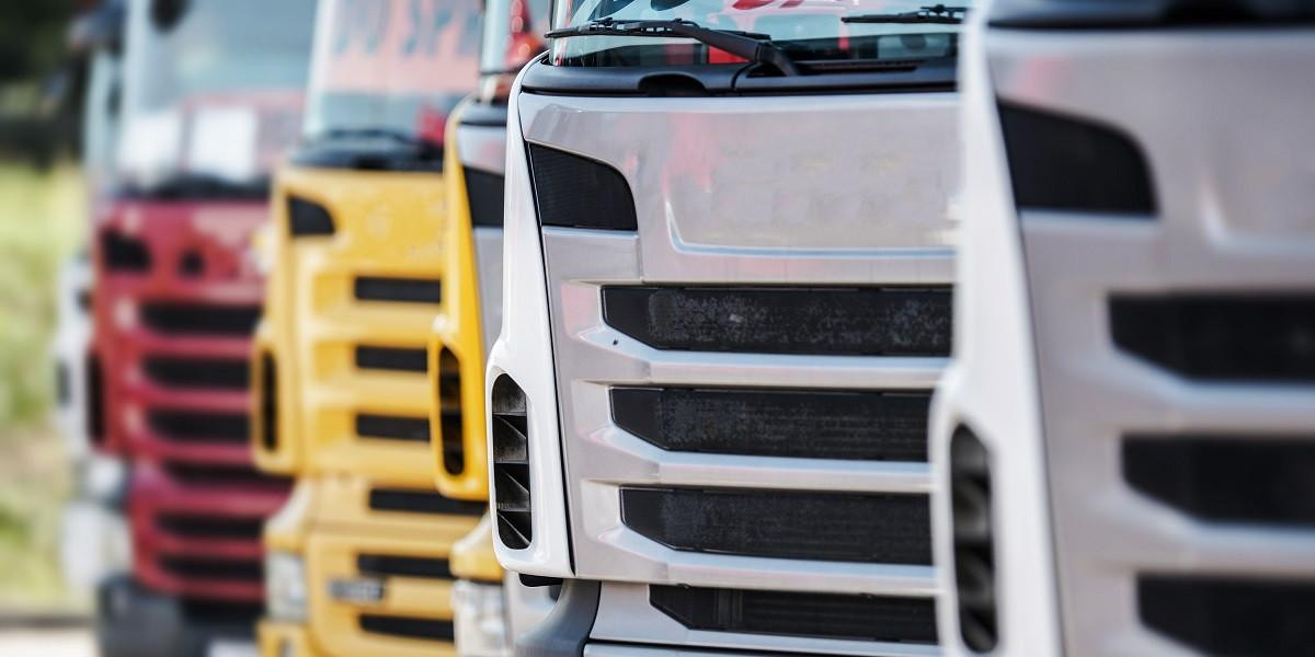 Semi-Truck Seats | Buy Aftermarket Semi-Truck Seats & Parts - GRA-MAG