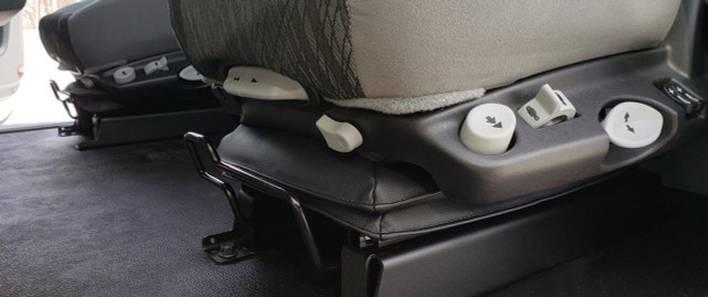 Semi-Truck Seats | Buy Aftermarket Semi-Truck Seats & Parts - GRA-MAG