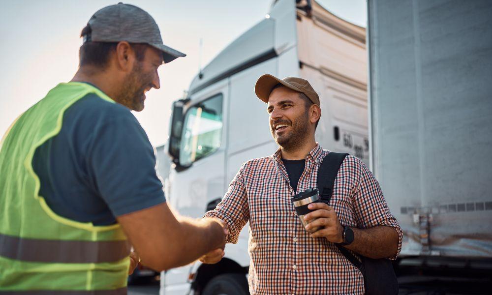 4 Ways You Can Recruit Semi-Truck Drivers - GraMag