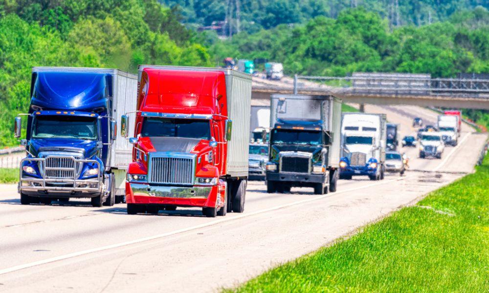 3 Rush Hour Safety Tips for Truck Drivers - GraMag