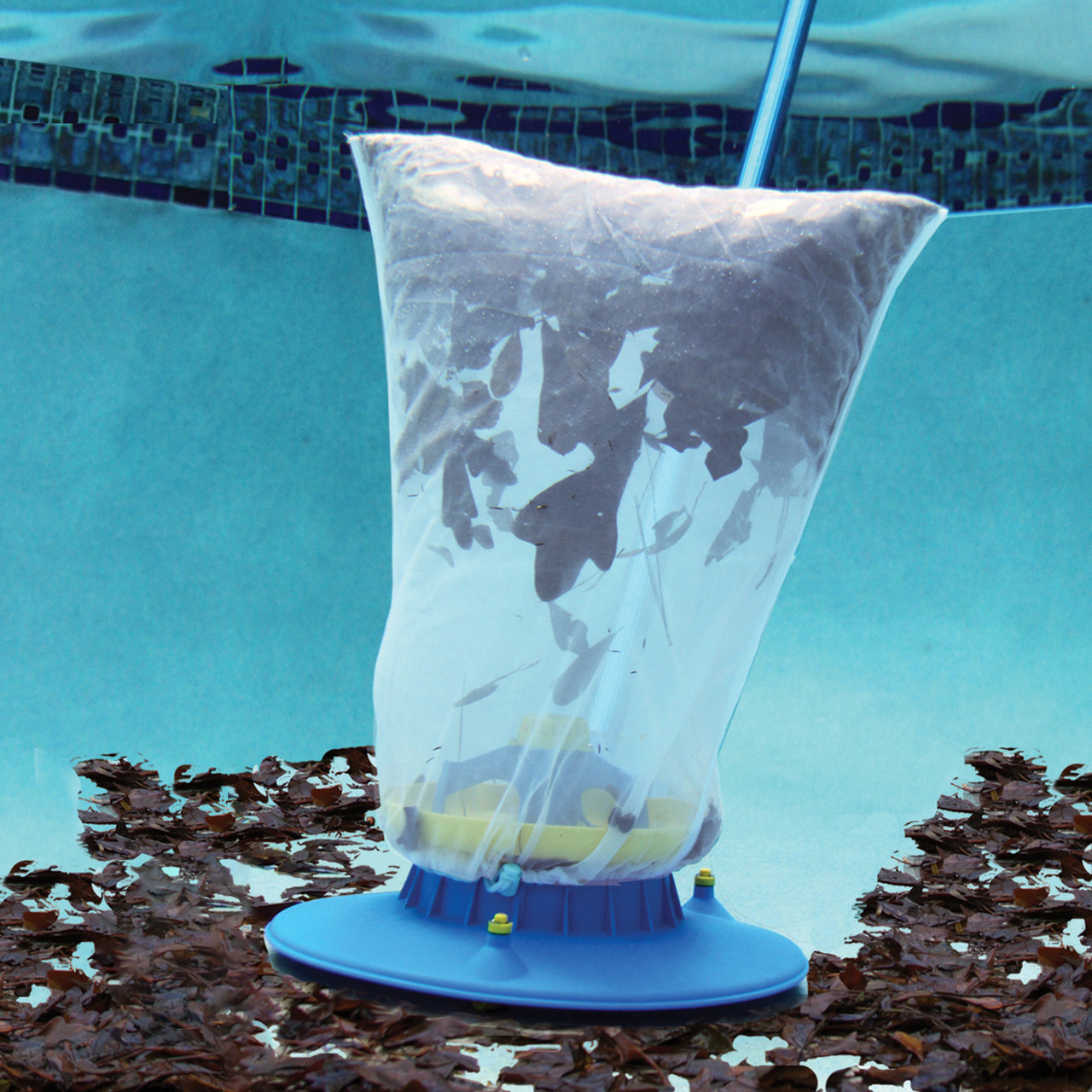Water Tech Leaf Eater Battery Powered Vacuum - EZ Pool & Spa Supply