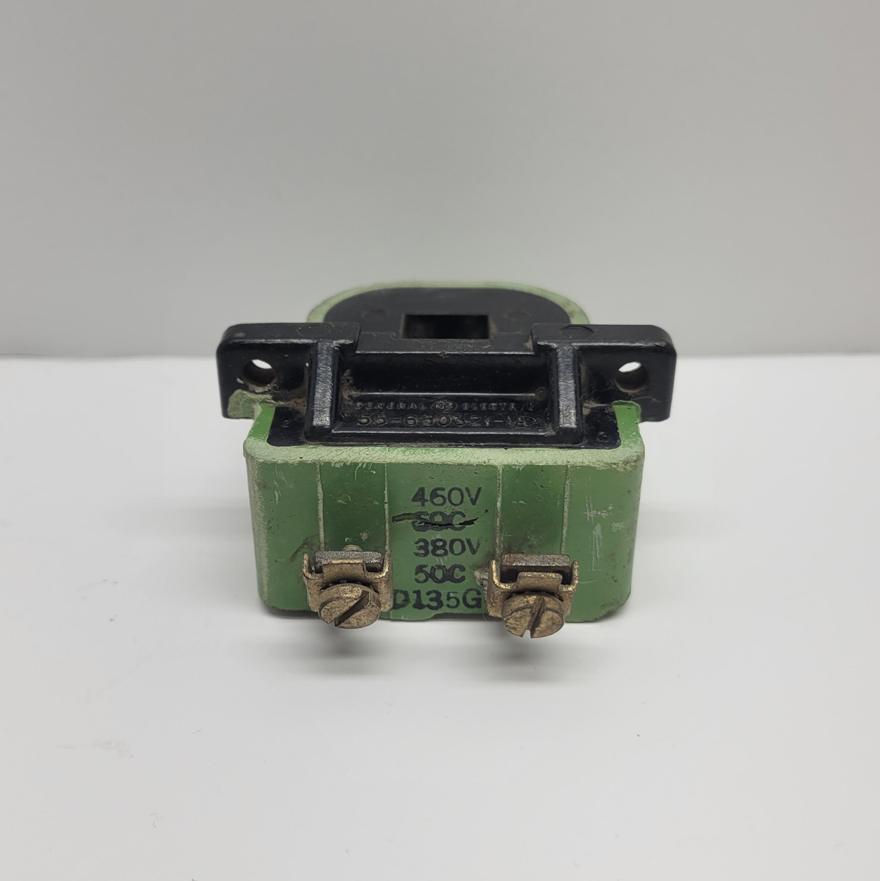 22D135G4 - General Electric Coil 460V 60CY 380V 50CY