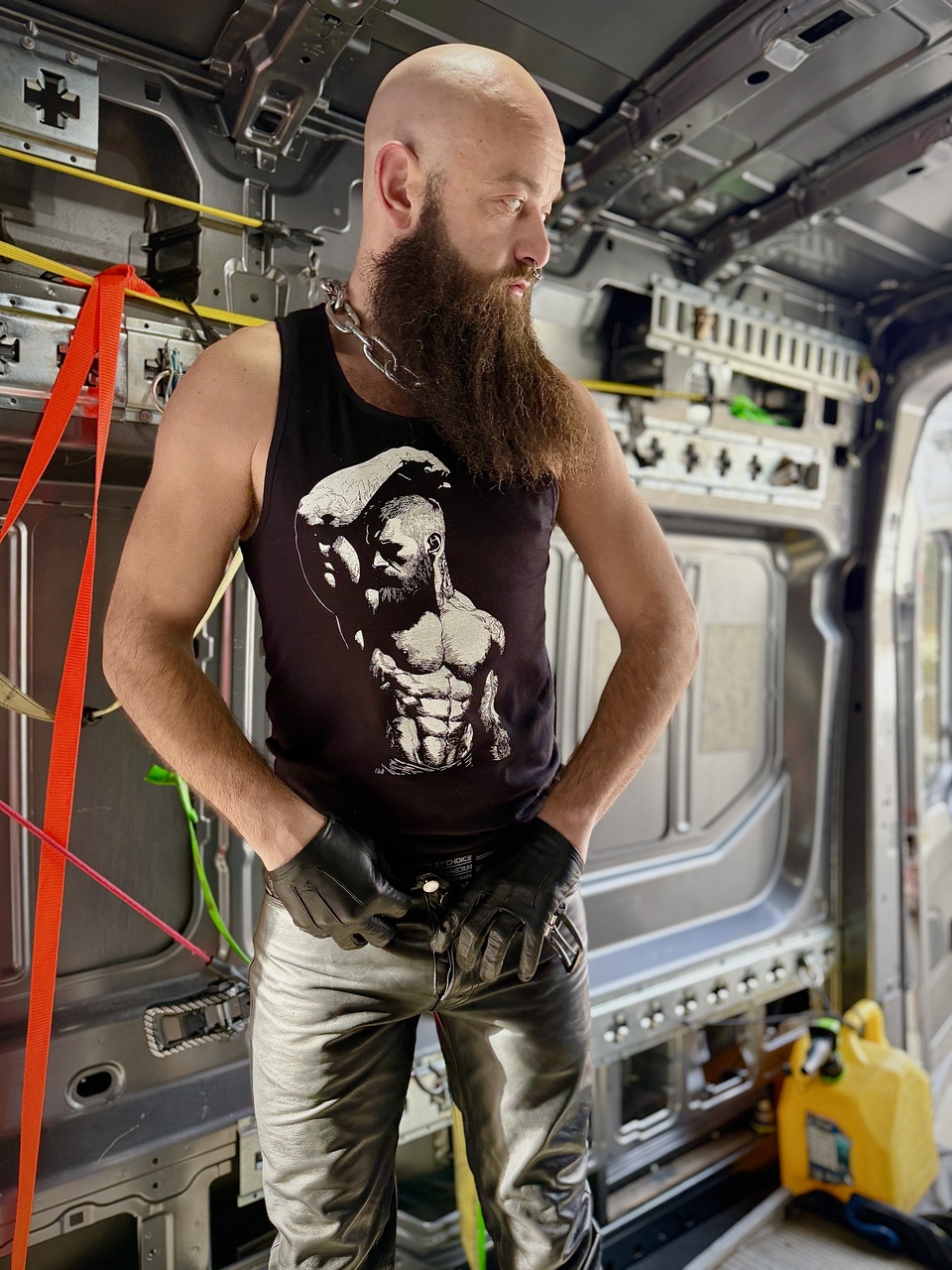Pit Sniffer Tank
