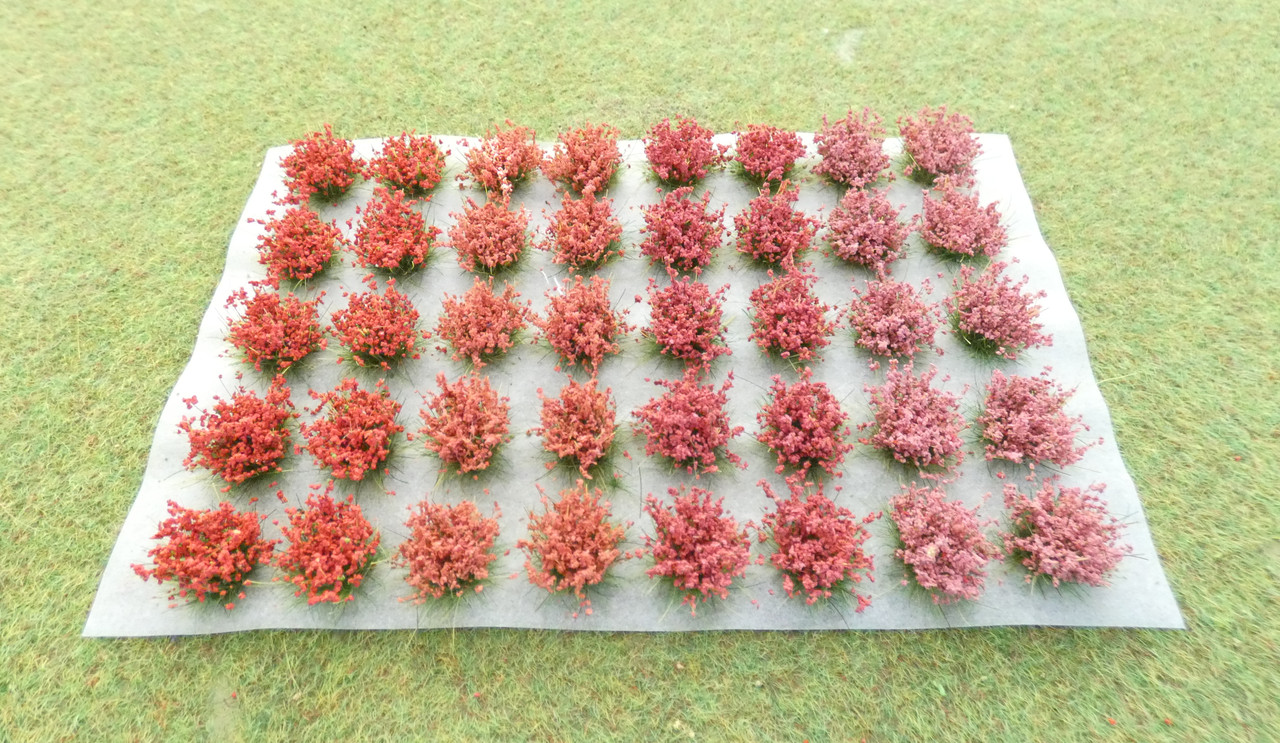 Self Adhesive Flowering Grass Clumps (40) Red Mix - Howard Scenic Supplies