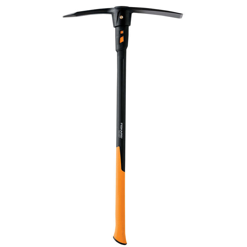Fiskars® Pro IsoCore™ Pick - Essex County Co-Op