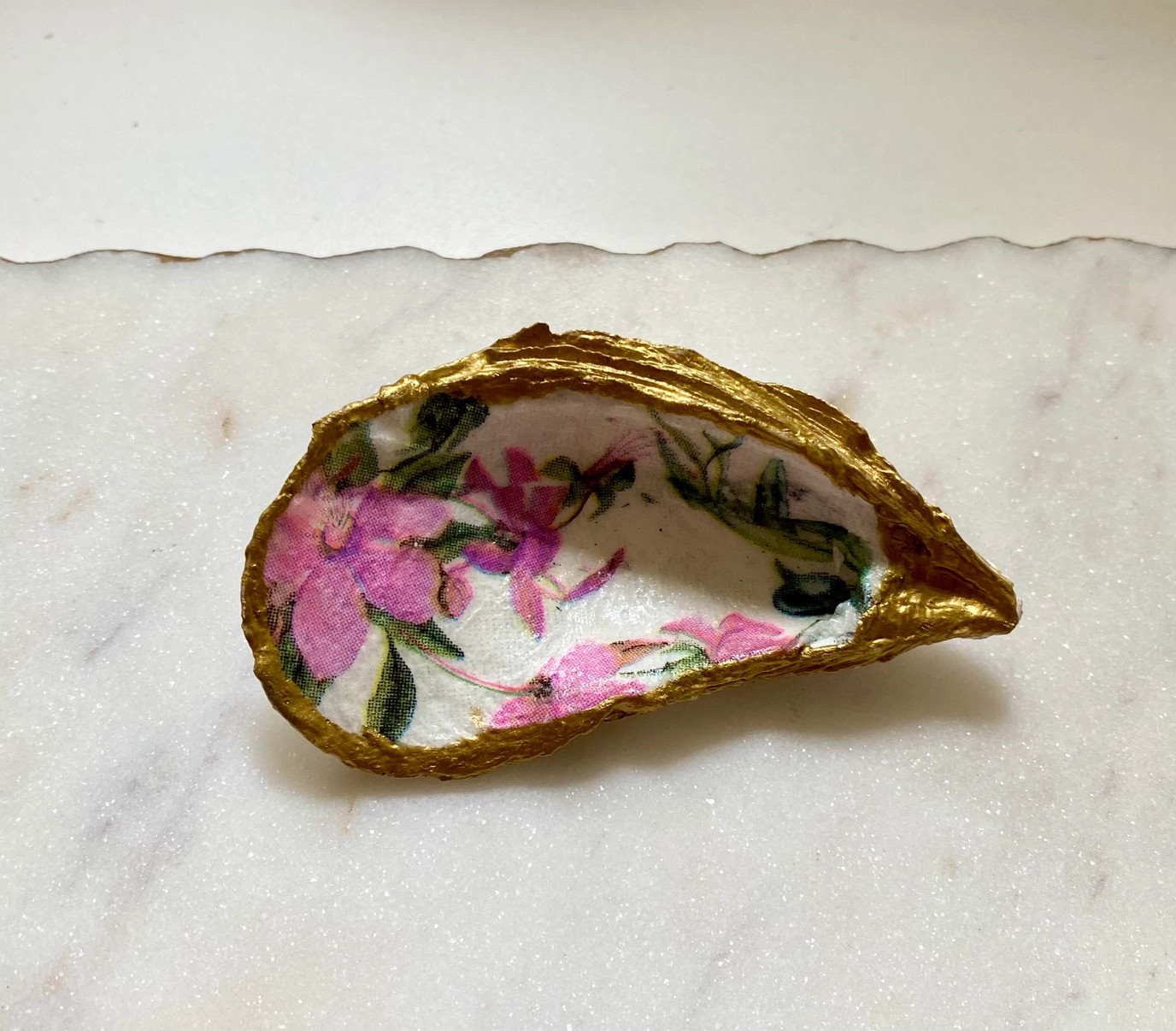 Purple Floral Oyster Shell Jewelry Dish (3 Sizes)