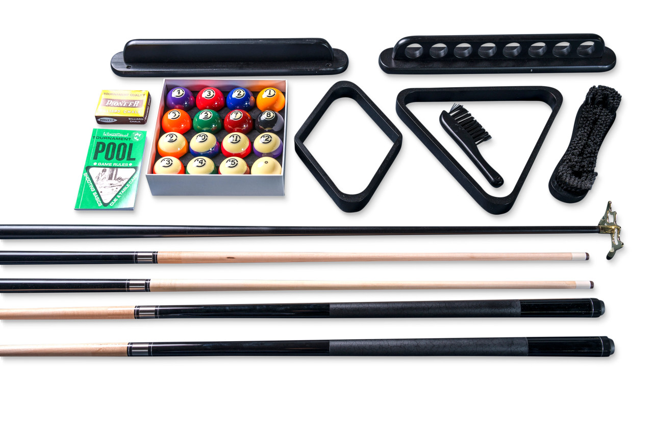 Doc & Holliday Luxury Billiards Accessories Kit