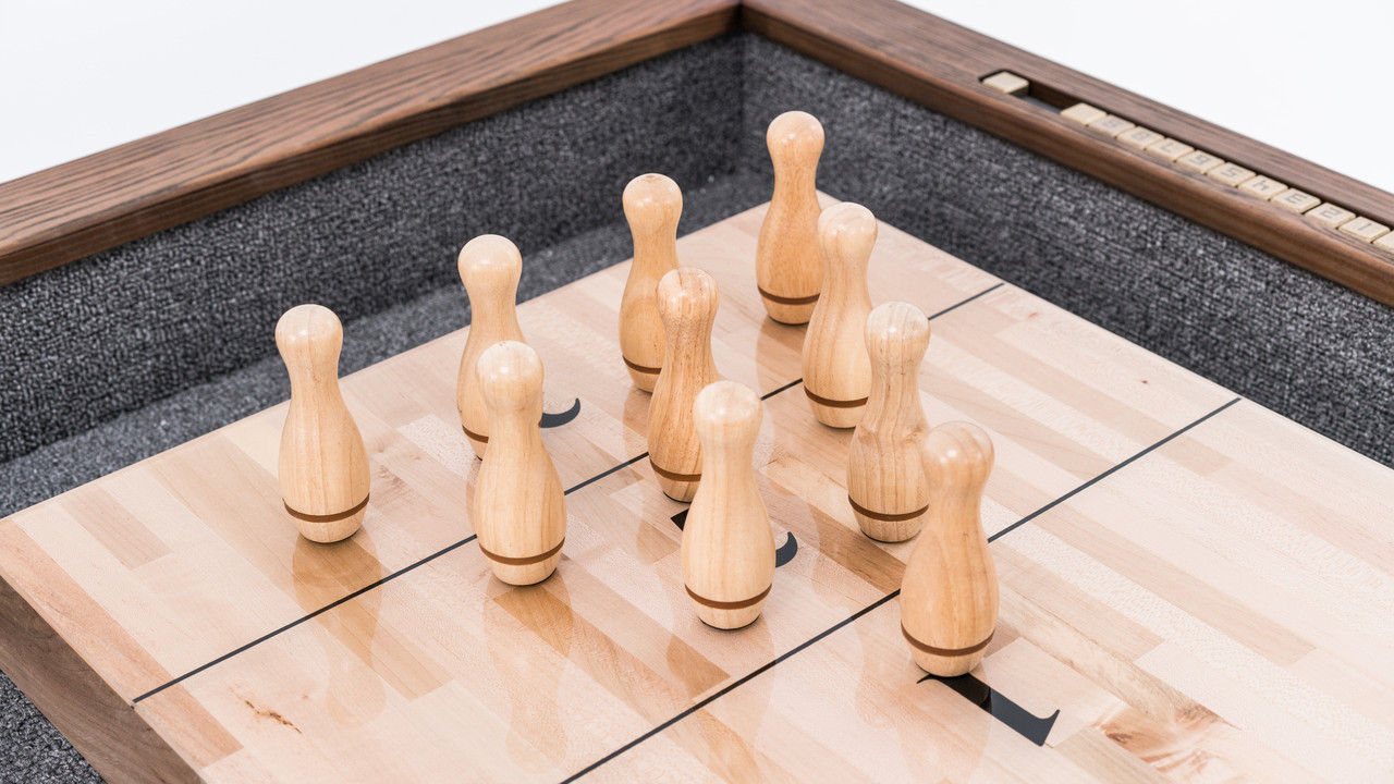 Plank & Hide Shuffleboard Bowling Pin Set