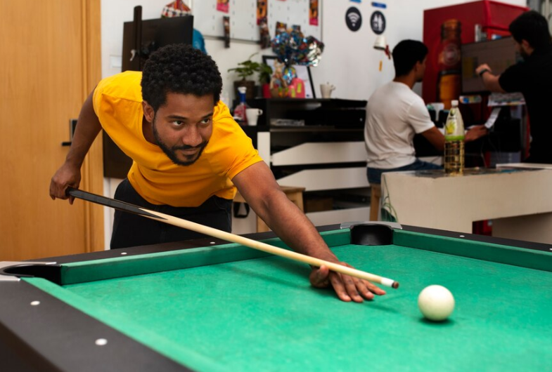 Choosing The Right Size Pool Table For Your Room - Sawyer Twain