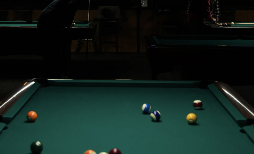 How to Set Up a Pool or Snooker Table: Step-by-Step Guide - Sawyer Twain