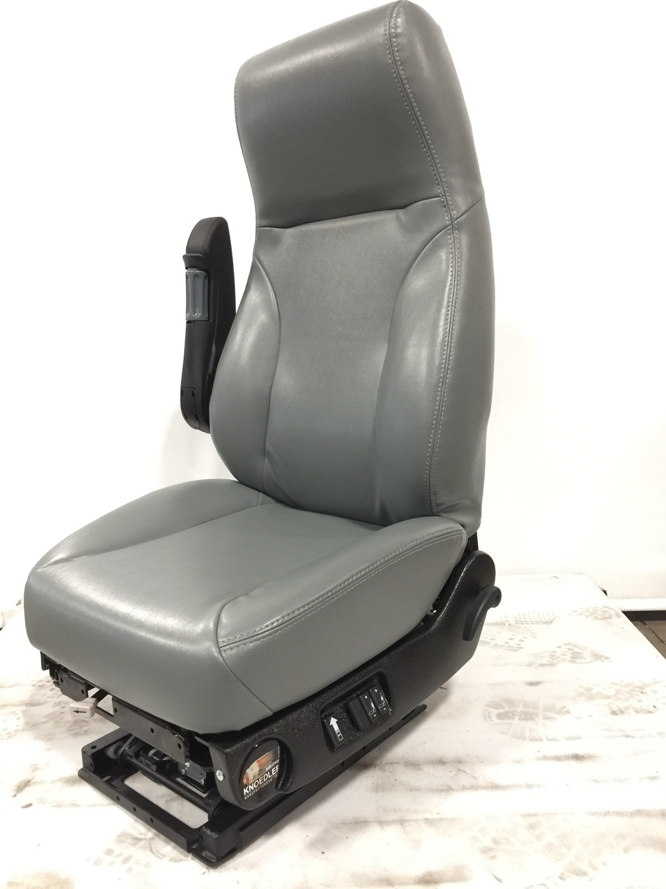 CUSTOM Truck Seats - Medium Duty Truck Seats - Seat Specialists