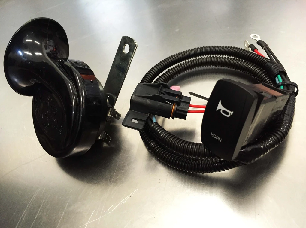 Polaris RZR (2014+) Horn Kit | UTV HQ