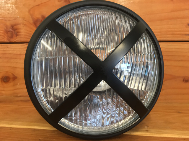 7 Inch Motorcycle Headlight w/brackets Kit | Billet X Guard | H4 ...