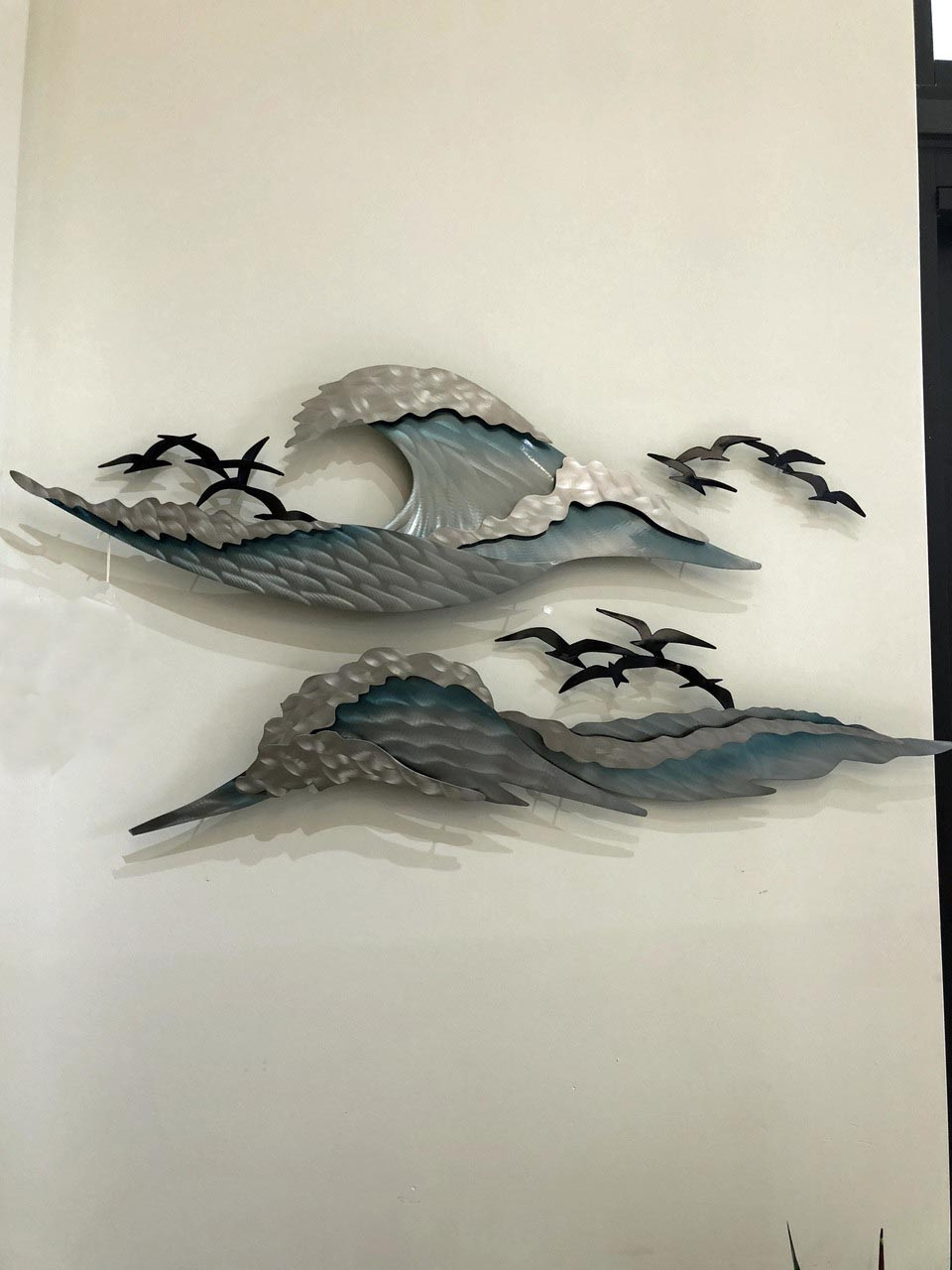 Ocean Waves with Seagulls Metal Wall Art MM157