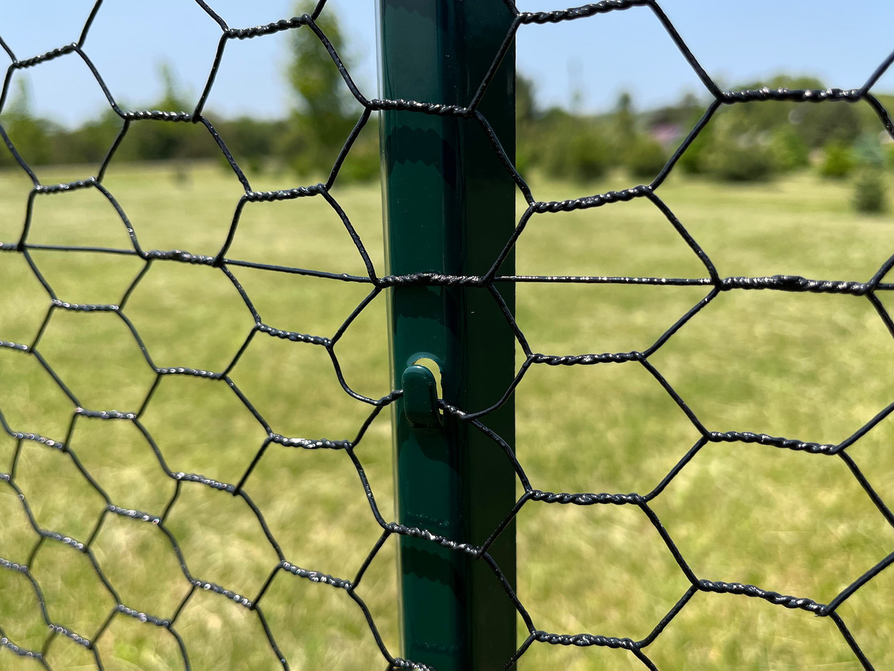 4' Green Steel U-Post with Anchor Plate