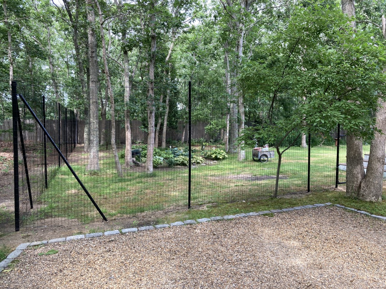 8' x 100' Welded Wire Deer Fence Kit | DeerBusters.com
