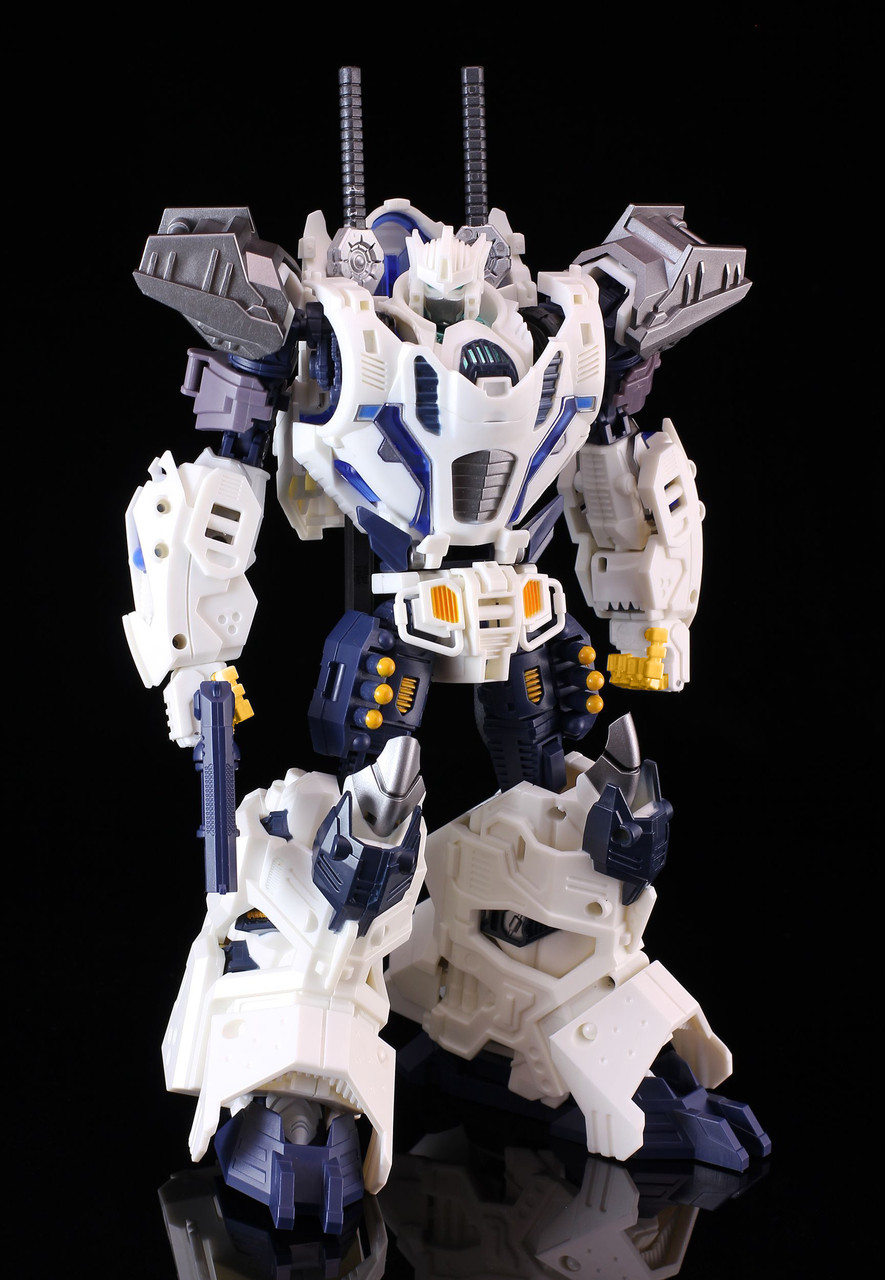 Mastermind Creations R-11 Seraphicus Prominon Core Robot and Power ...