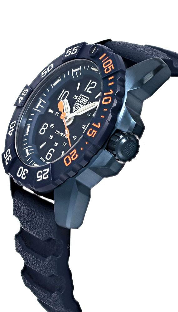Men’s Luminox Watches | Automatic Luminox Watches | Watch Warehouse
