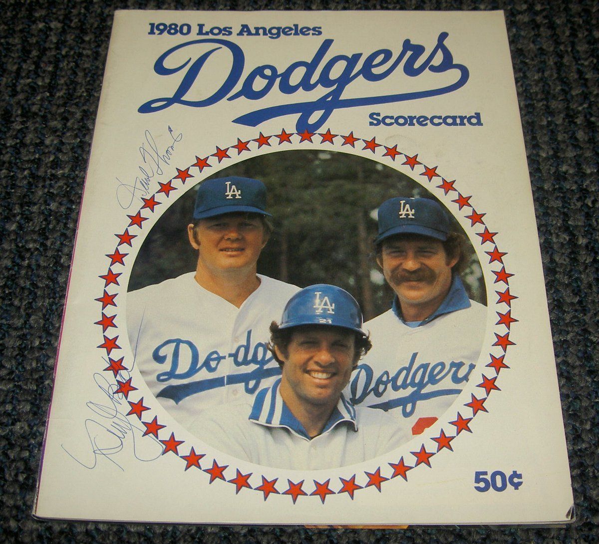 1980 Dodgers Program Signed By D. Thomas And D. Baker - Cardboard Legends