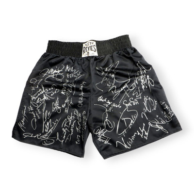 Boxing Greats Multi Signed Autograph Trunks 28 Sigs Pacquiao Leonard ...