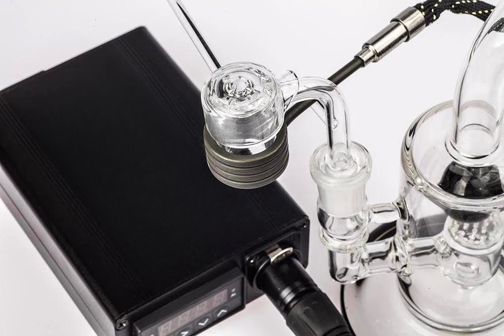 Risks of High Temp Dabs: The Heat on High Heat | Hot Dabs - E-Nail.com