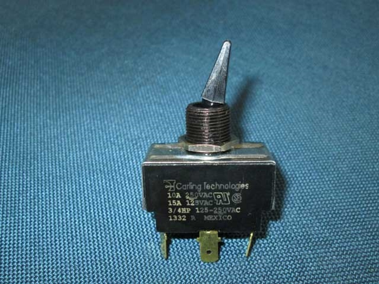 Buck (PE-01210069) 3-Prong Toggle Switch | Replaces 4TSBS3