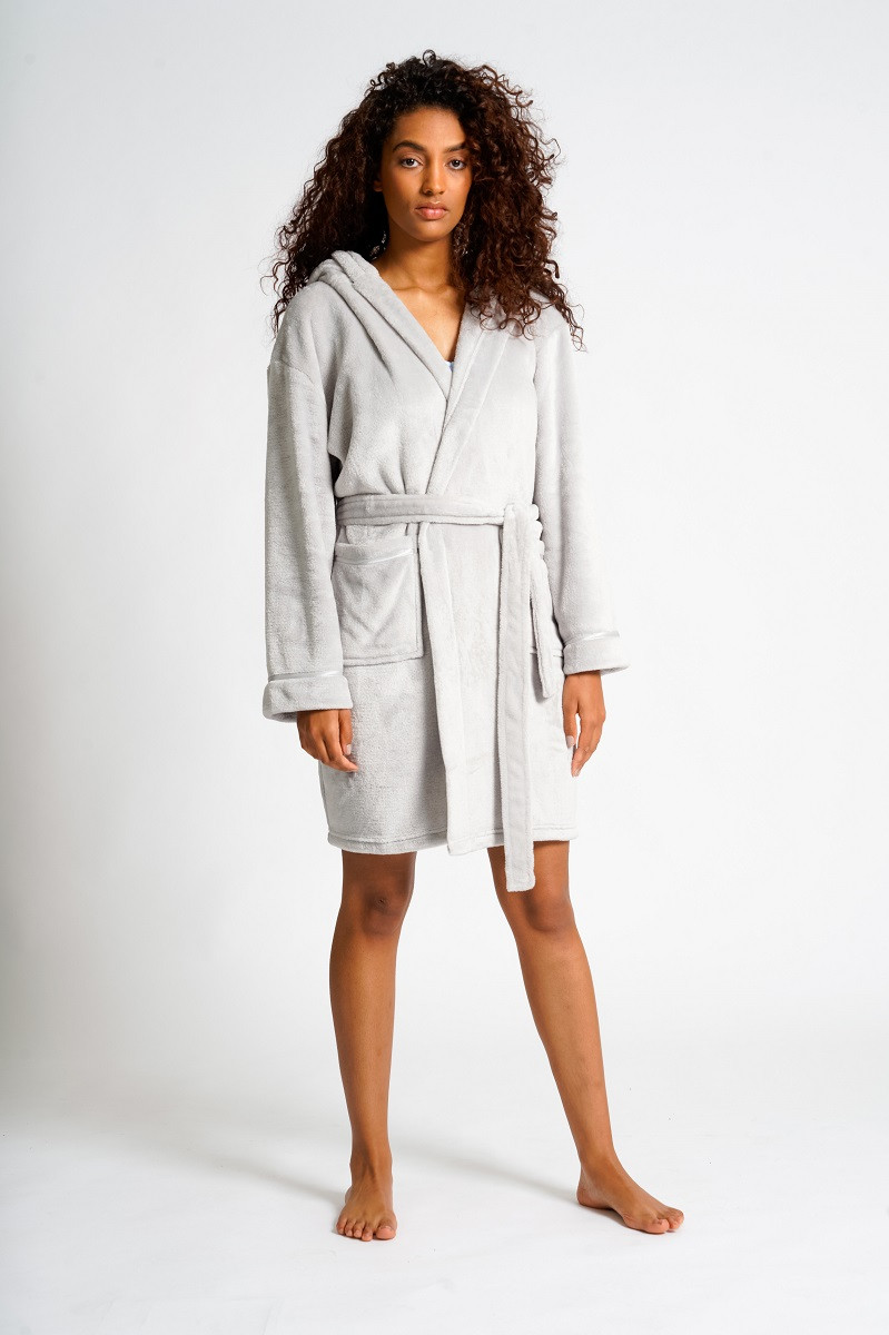 Ladies Silver Luxury Fleece Satin Trim Hooded Bath Robe | Heat Treats