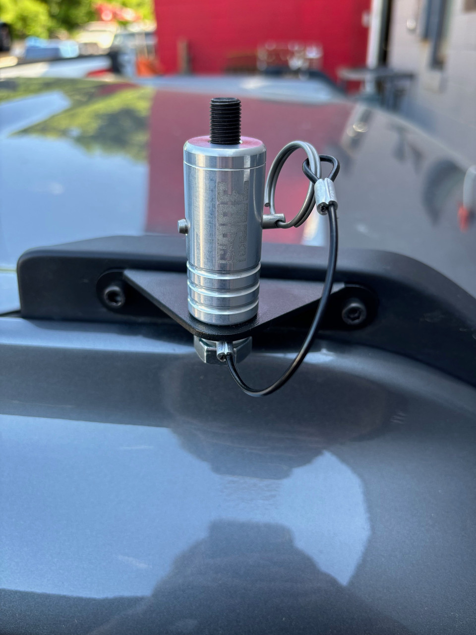 386fab Quick Disconnect flag mount