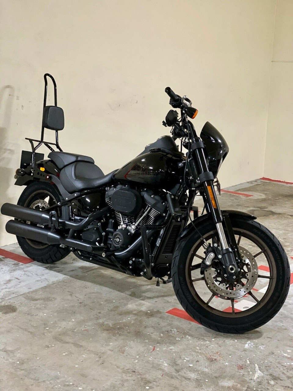 Low Rider S Sissy Bar