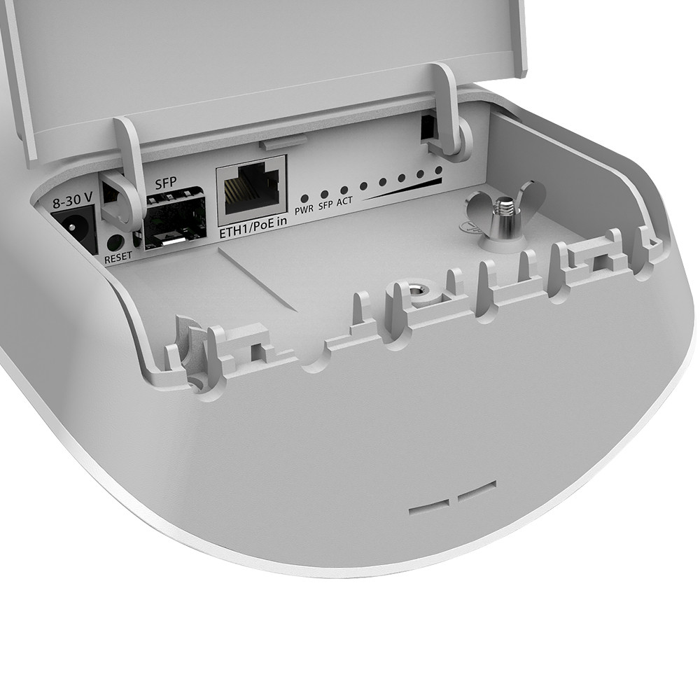Mikrotik mANTBox 15s Built-in 5GHz 15dBi Sector Antenna (International ...