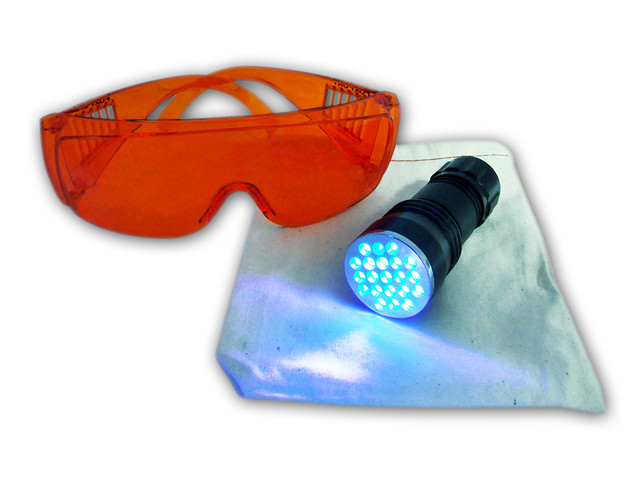 LED Forensic Light Source Field Kit