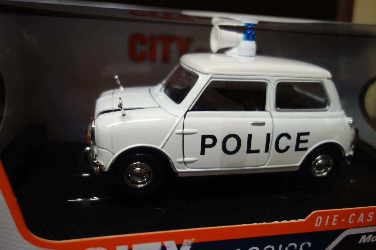 Mini Cooper Police