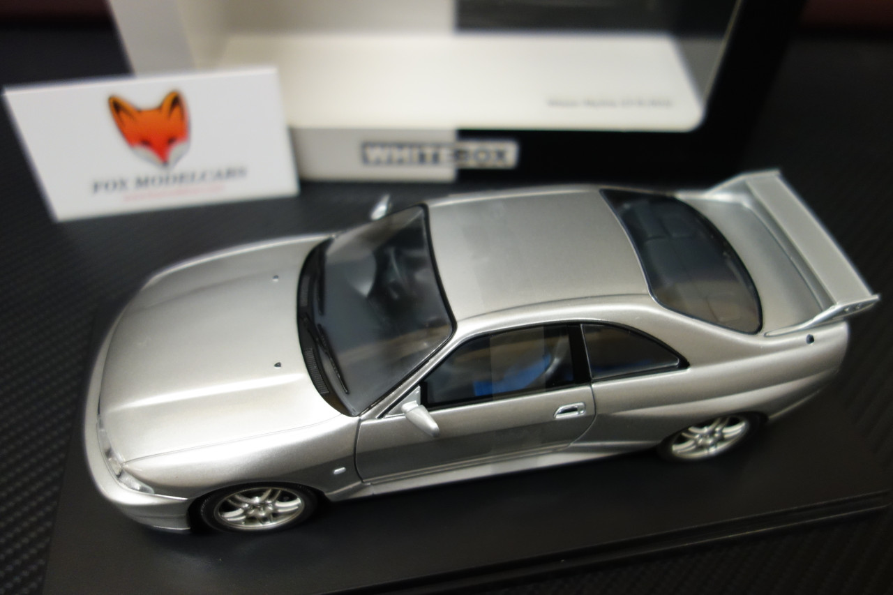 Nissan Skyline GT-R R33 Silver