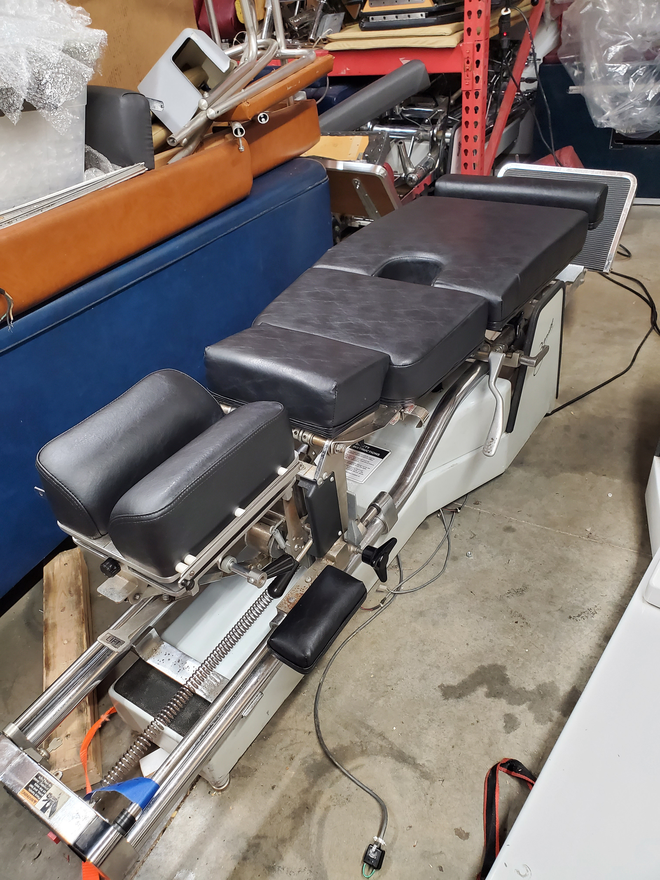 Zenith Chiropractic Tables Products - Total Clinic Solutions