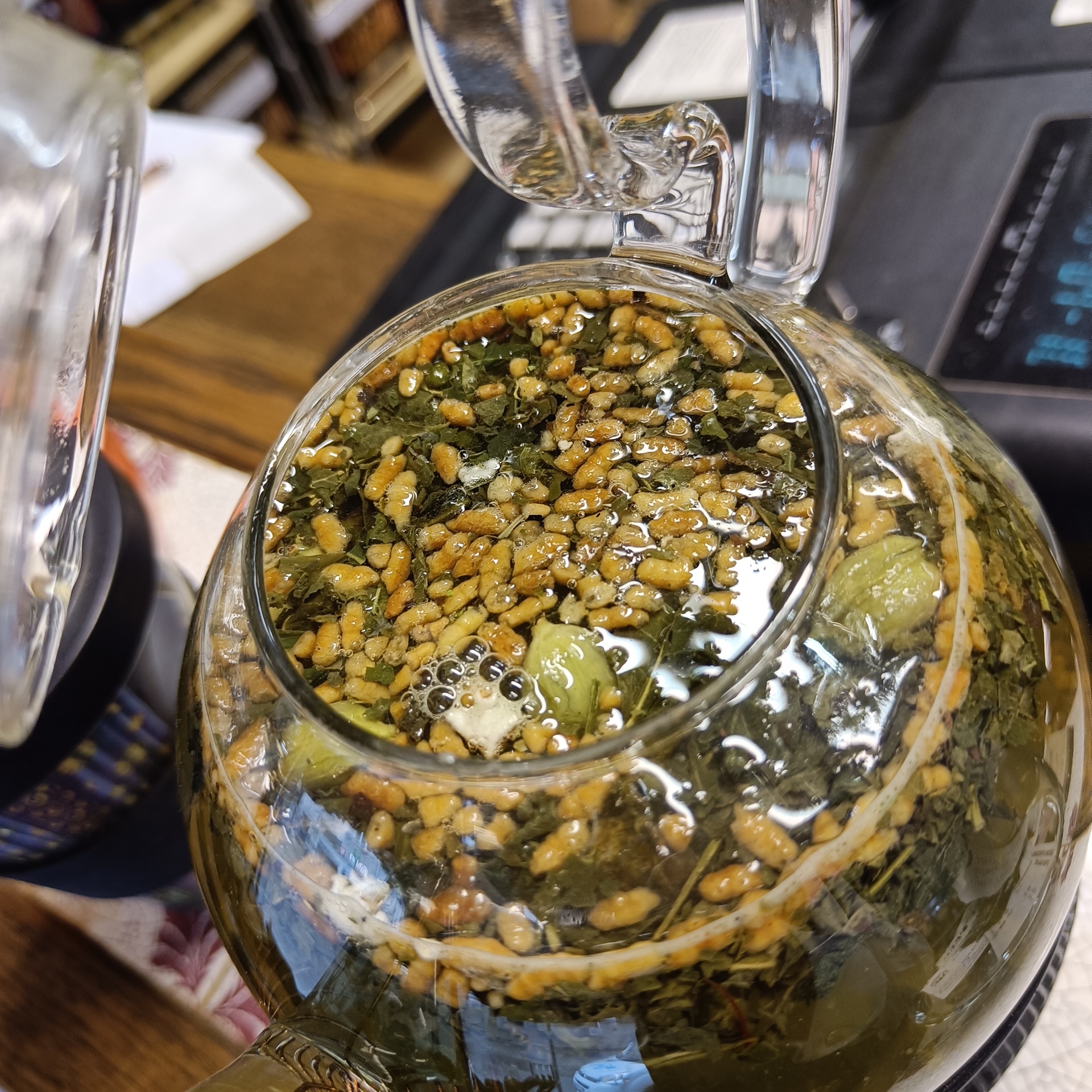 Self care te - När te är mer än en dryck. - Ehsans & Pappas Tehus