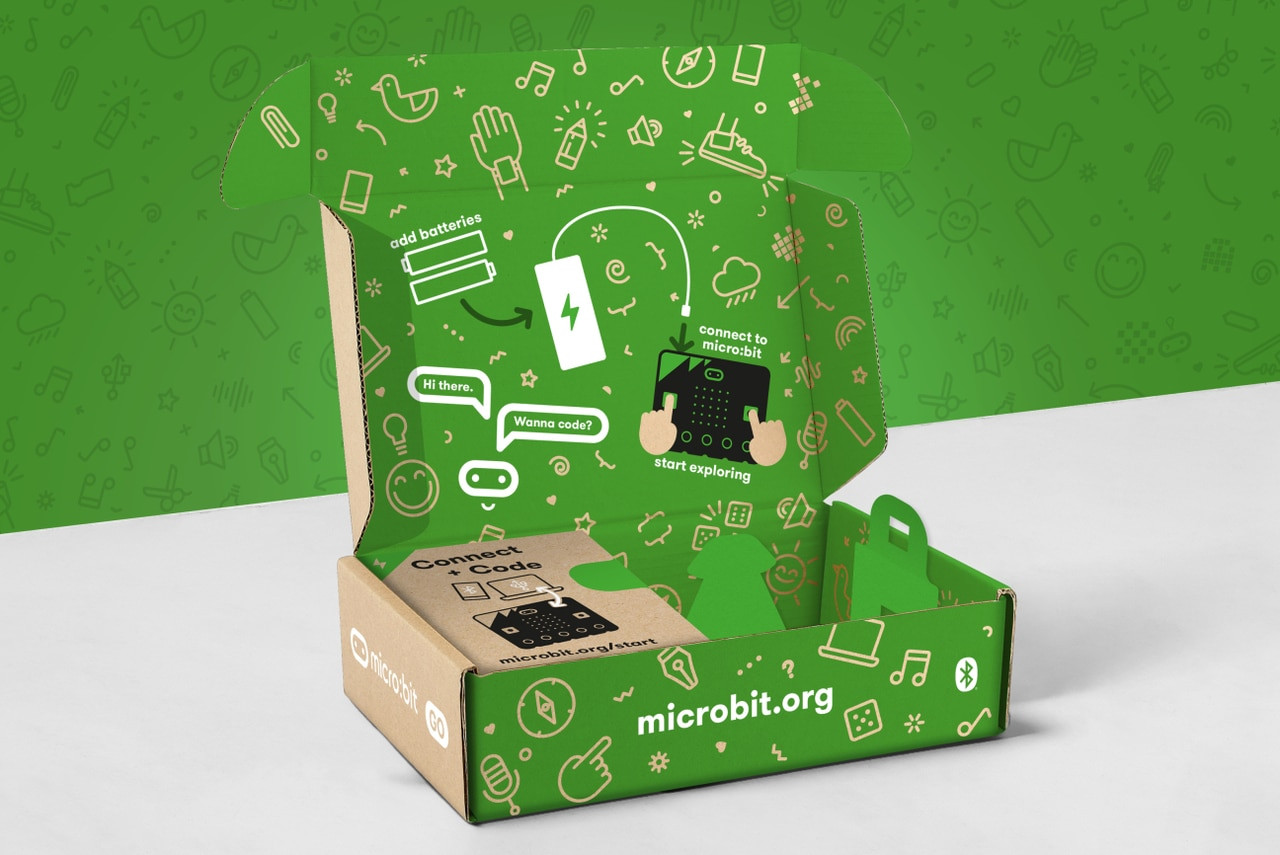 BBC micro:bit V2 Go Kit | MEFV22G