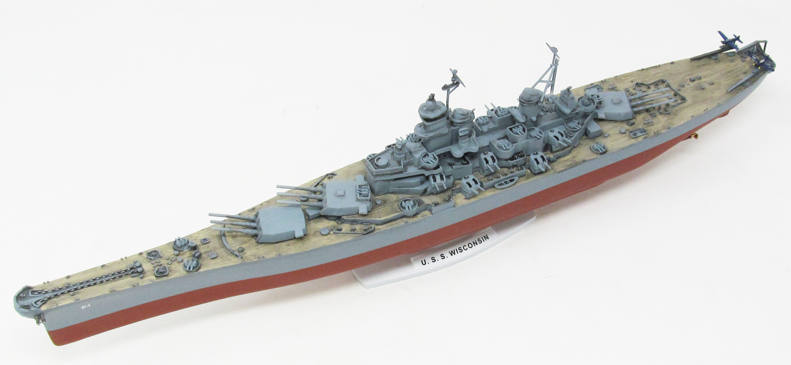 USS Wisconsin BB-64 Battleship 1/665 Plastic Model Kit