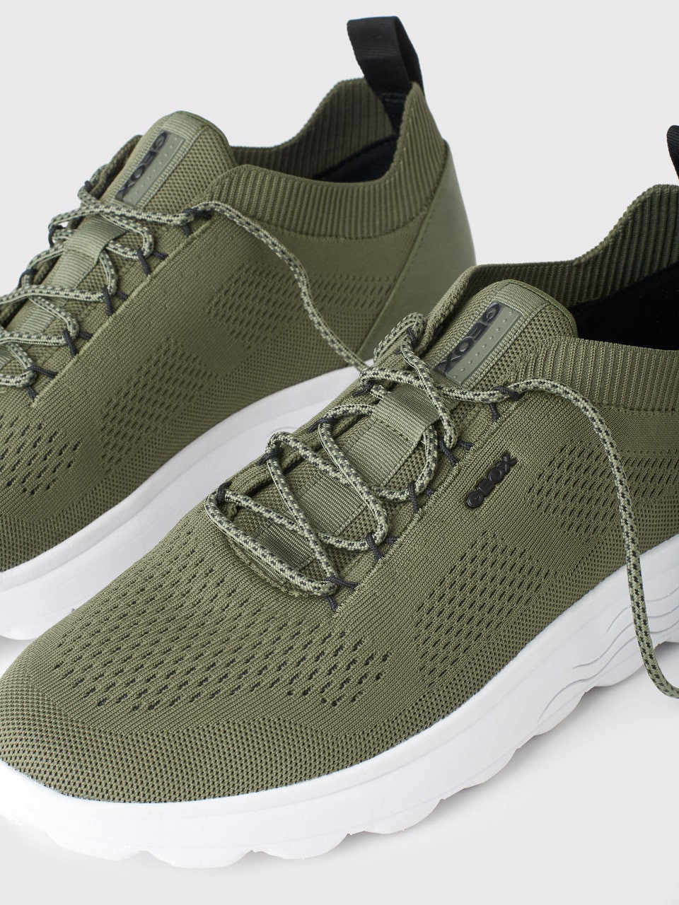 Men's Smart Trainers | Peter Christian