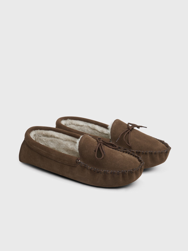Men's Brown Moccasin Suede Maine Slippers | Peter Christian