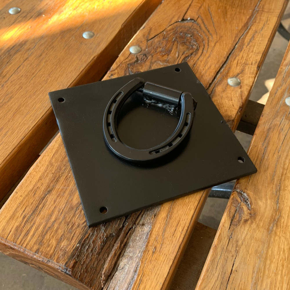 Horseshoe Tie Ring
