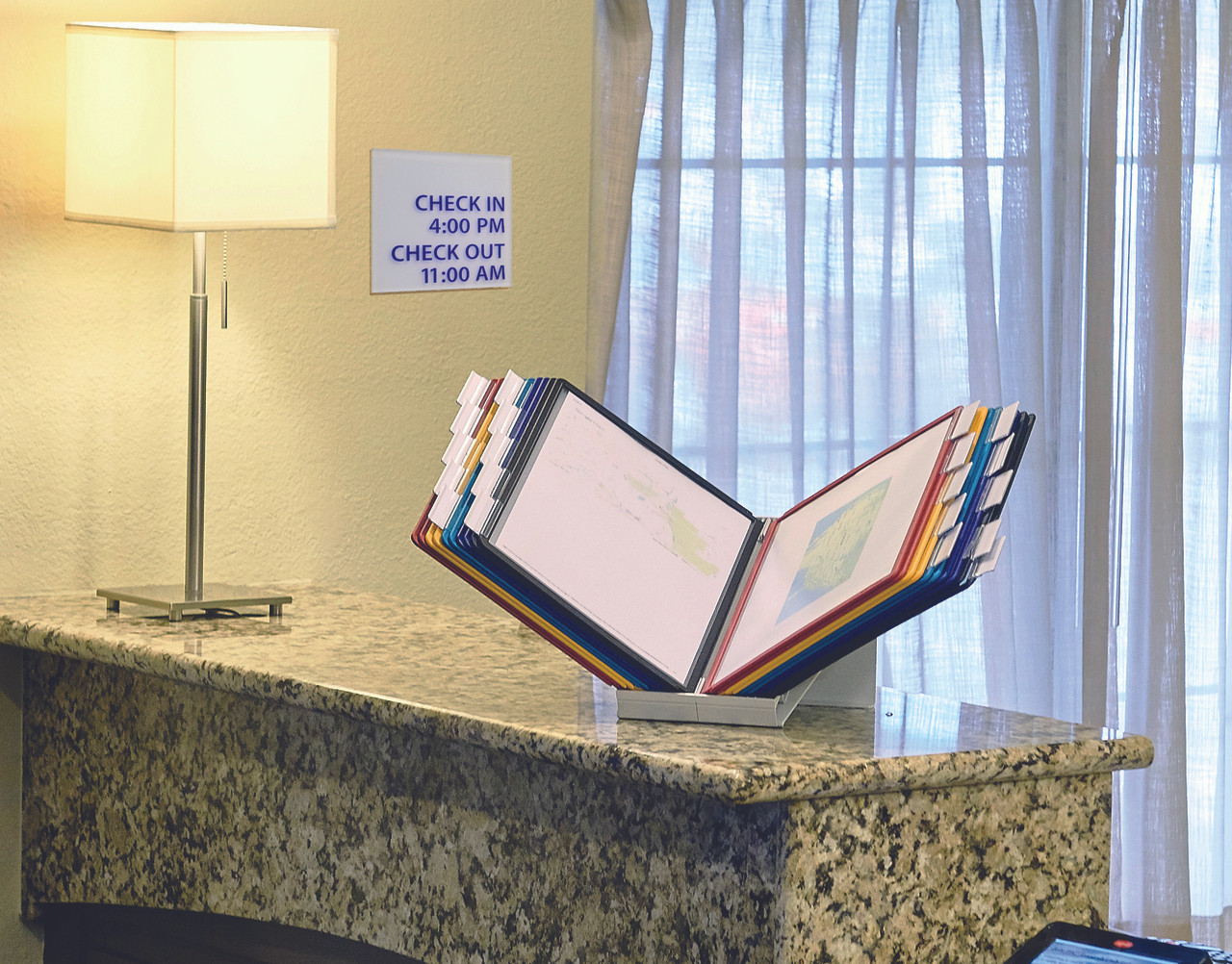 VARIO Desk Reference System, 20 Panels Assorted Colors