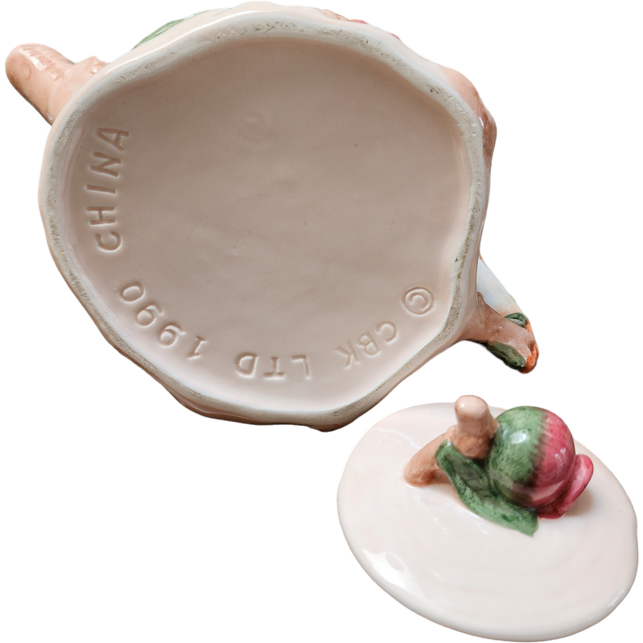 CBK Ltd Large Ceramic Figural Teapot with Cockatoo on Handle