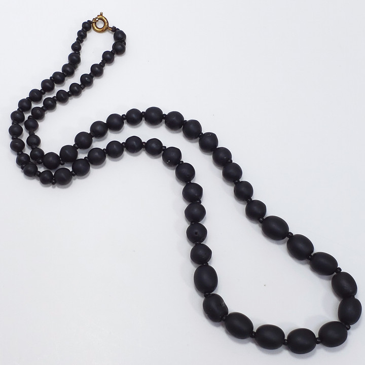 Antique Victorian Graduated Jet Bead Mourning Necklace - Vintage Loft